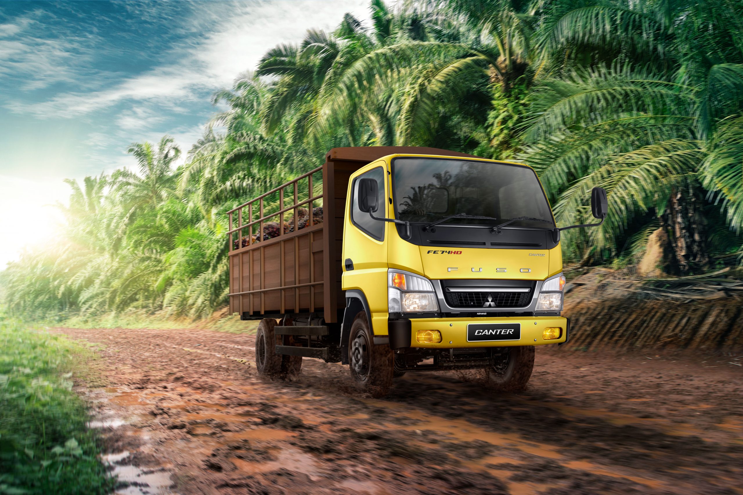 Mitsubishi Fuso Canter | PT. Murni Berlian Motors - PT MURNI BERLIAN MOTORS